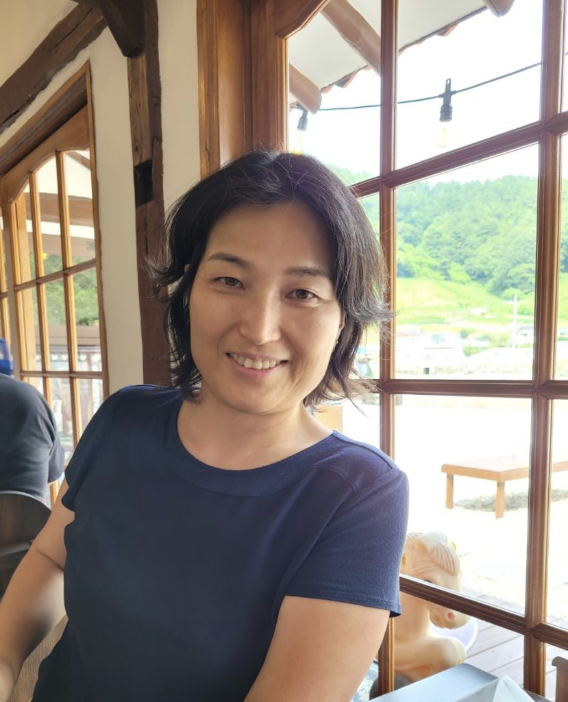 Hee-Jong Seo